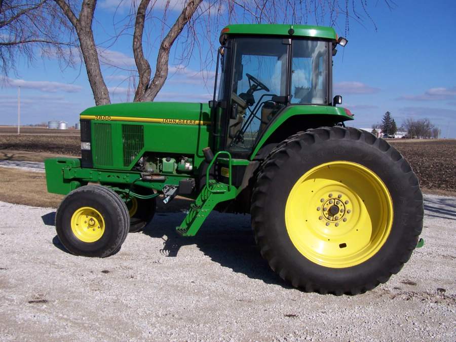 Farm Machinery - 5 th Wheel Travel Trailer - Equipment